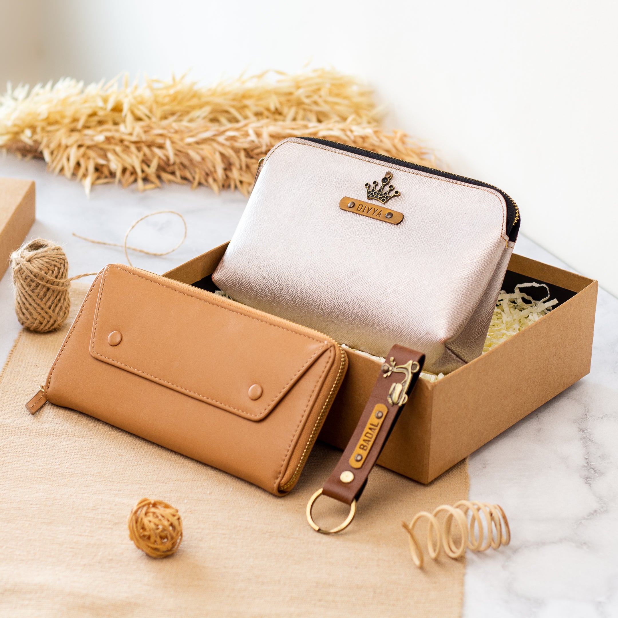 Buy Personalized Travel Gift Hampers for Women Online